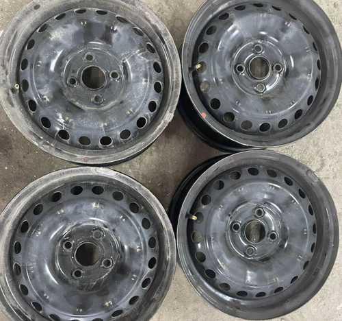 Диски штамповка 15 hyundai solaris