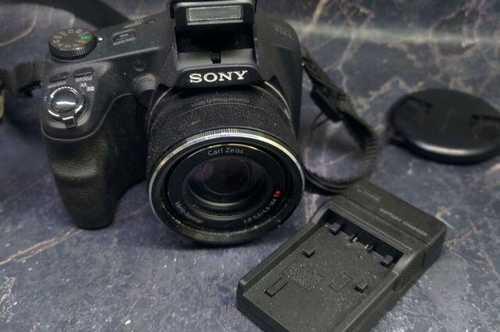 Компактный фотоаппарат Sony hx200