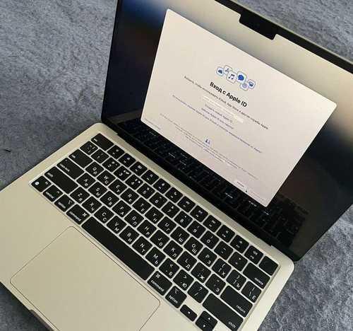 Macbook air13 m3