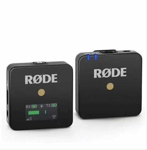 Rode wireless go black white