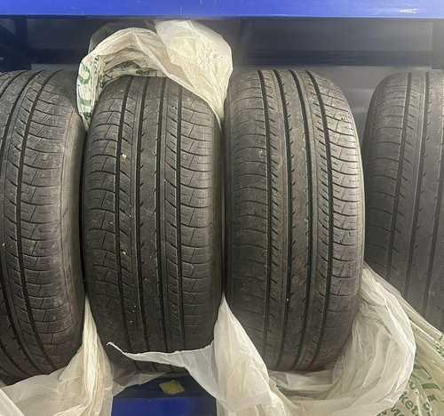 Yokohama BluEarth E70BZ 215/55 R17