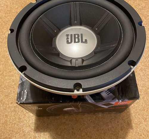 Сабвуфер jbl