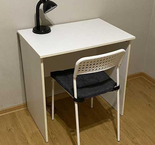 Письменный стол IKEA marren 75х52х75