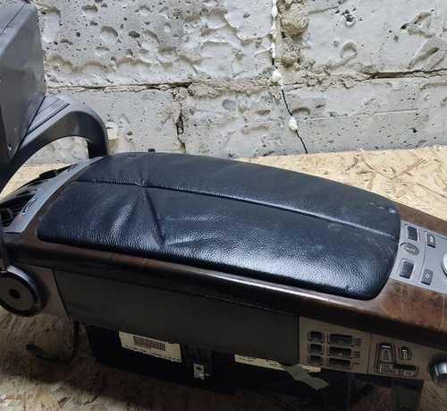 Подлокотник BMW 7 E65/E66 2001-2008