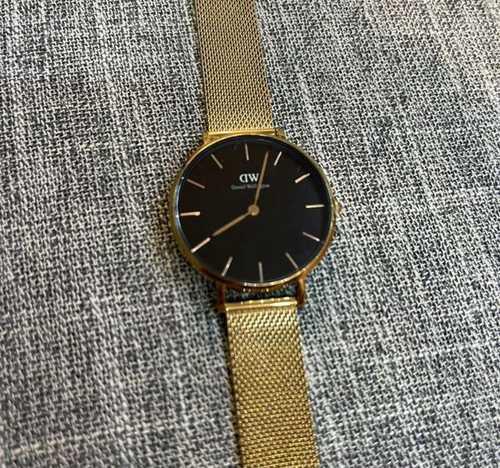 Часы daniel wellington