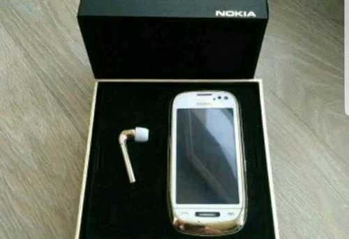 Nokia Oro