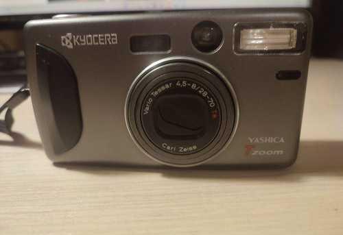 Yashica T Zoom плёночный фотоаппарат