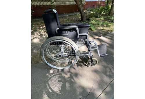 Инвалидная коляска (аренда)