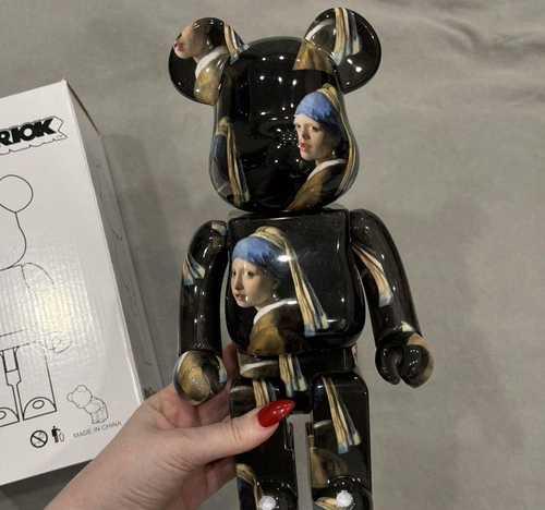 Медведи bearbrick Ян Вермеер "девушка с сережкой"