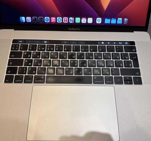 Macbook pro 15 2017 16/512 radeon 560