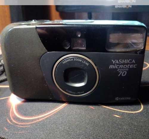 Плёночный фотоаппарат Yashica Microtec Zoom 70