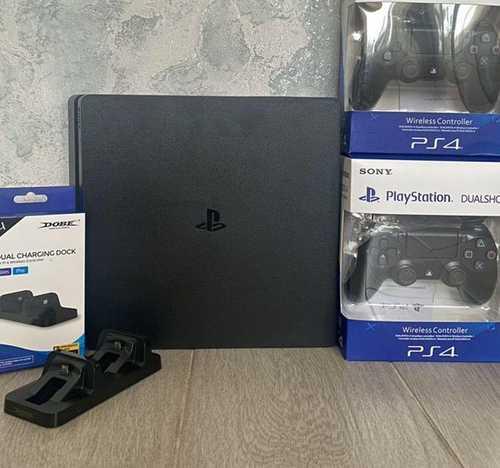 Sony PS4 slim 1tb + 70 игр