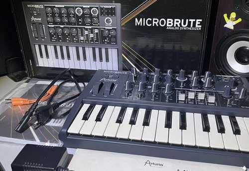 Arturia MicroBrute новый