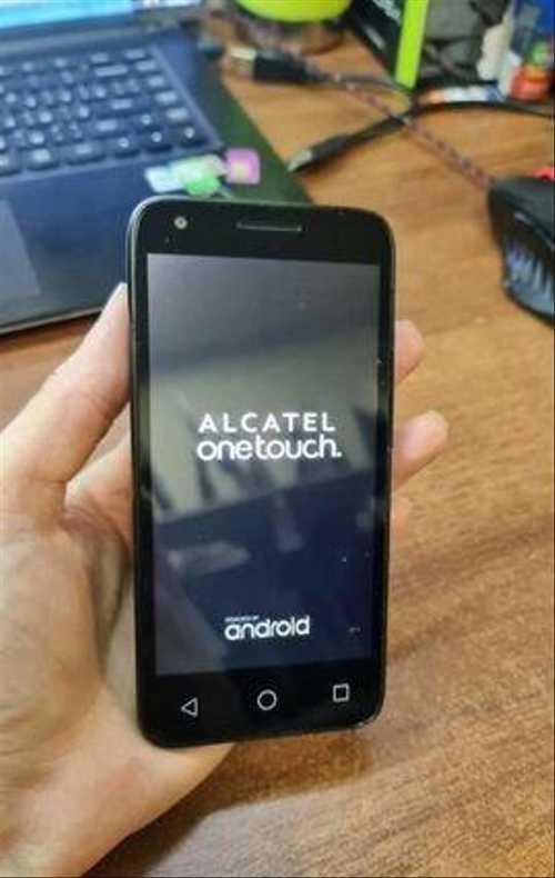 Телефон Alcatel 5019D pixi 3