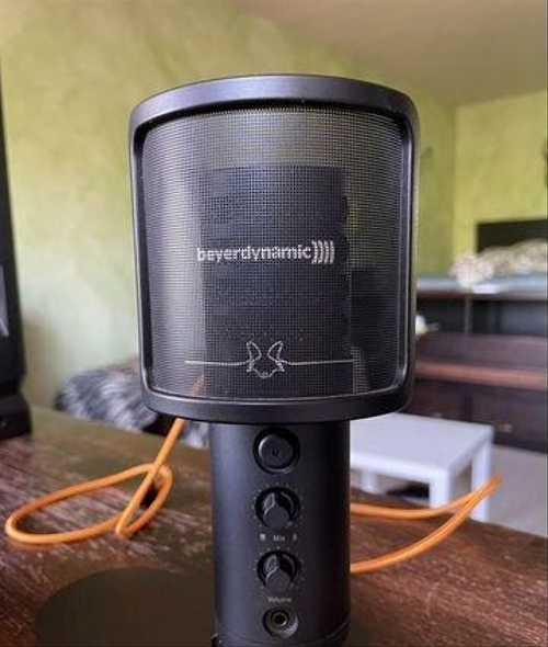 USB-микрофон Beyerdynamic Fox