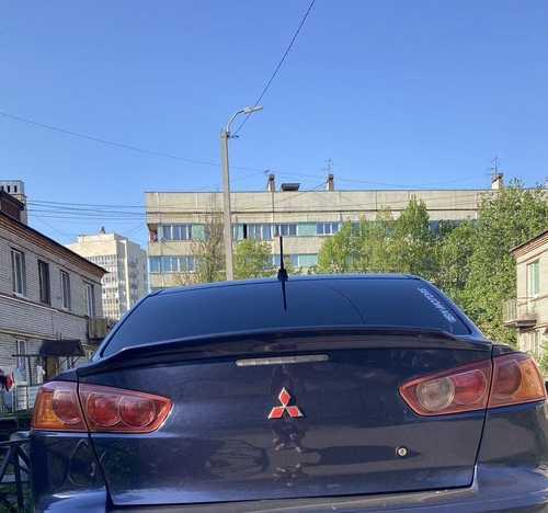 Задние фонари на mitsubishi lancer 10