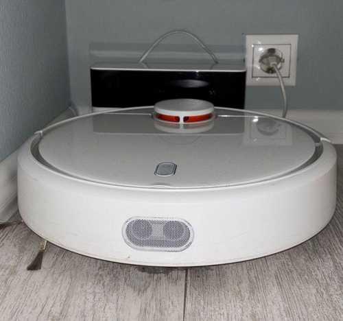 Робот пылесос Xiaomi Mi Robot Vacuum Cleaner