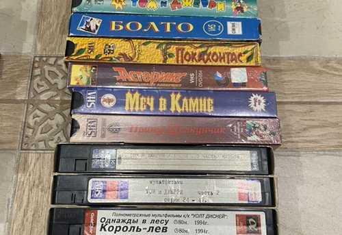 Касеты VHS (фильмы, мультфильмы, квн) 83 шт