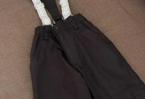 Демисезонные брюки Reima для девочки (122)
