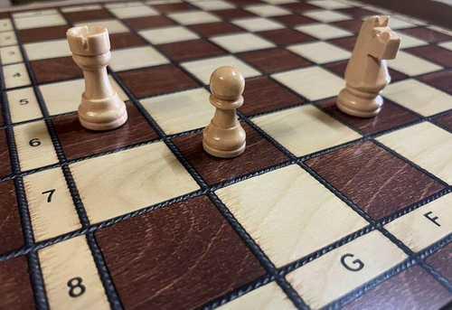 Шахматы деревянные магнитные 39см