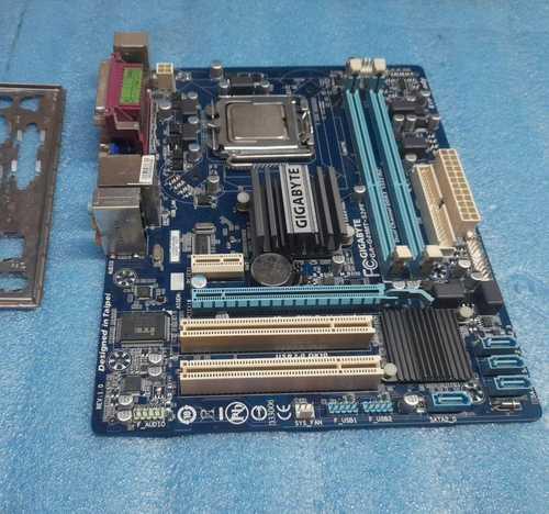 Плата Gigabyte G41/775/DDR3