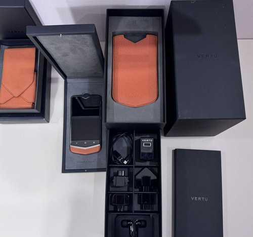 Vertu Constellation Vivre Black