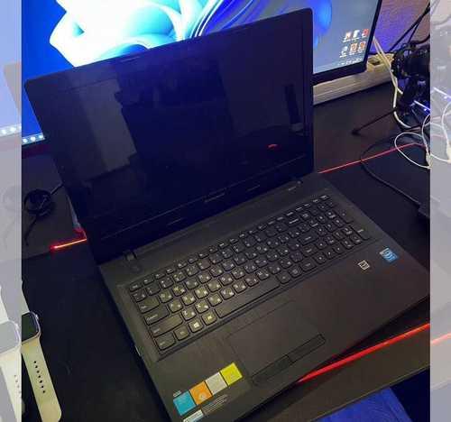 Ноутбук Lenovo 17.3 G50-30