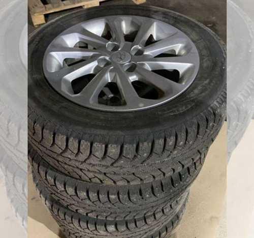 Bridgestone Ice Cruiser 7000 185/65 R15