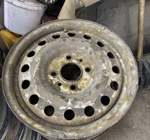 Штампы диски r15 4x114.3