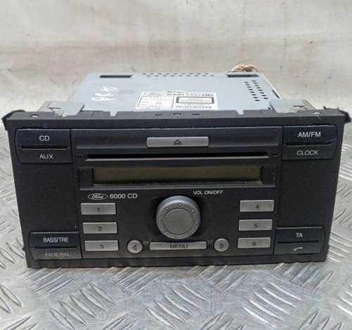 Магнитола Ford Focus хэтчбэк 5 дв. 1.8 2006