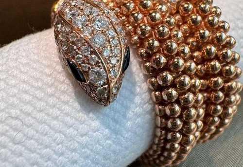 Золотое кольцо с бриллиантом bulgari