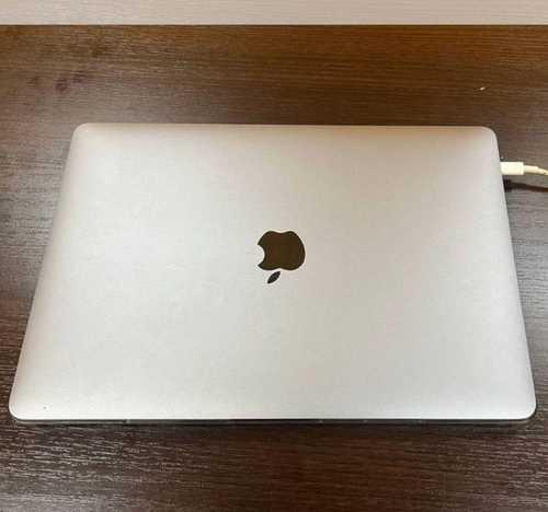 Apple macbook pro 13 2020 i5