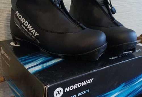 Лыжные ботинки и лыжи nordway