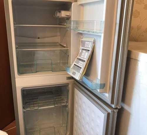 Холодильники новые.цены разные