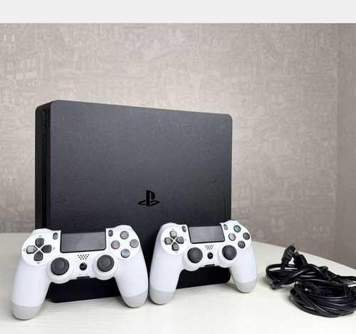 Sony playstation 4 slim