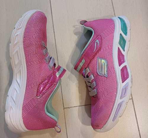 Кроссовки skechers для девочки 32