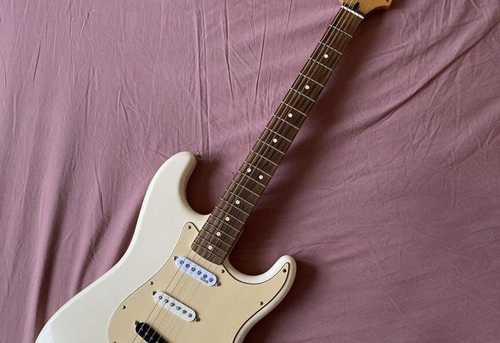 Гитара Fender Stratocaster Mexico 2012