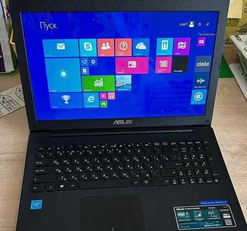 Ноутбук Asus P553М