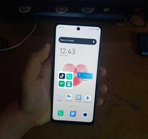 TECNO Spark 10 Pro, 8/128 ГБ