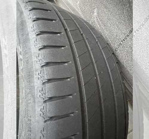 Michelin Latitude Sport 3 275/45 R20