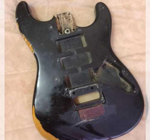Электрогитара ibanez дэка