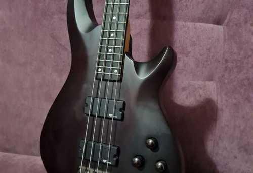 Бас гитара schecter