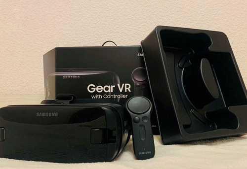 Samsung Gear VR with Controller (SM-R325)