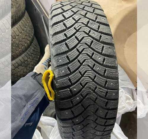 Michelin MXK Green 195/65 R15