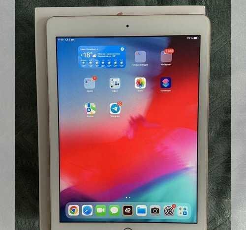 iPad 6 поколения 32 gb розовое золото