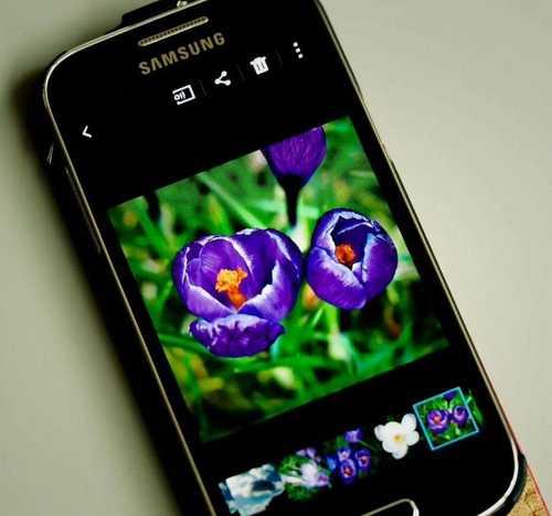 Samsung Galaxy Grand GT-I9082, 8 ГБ