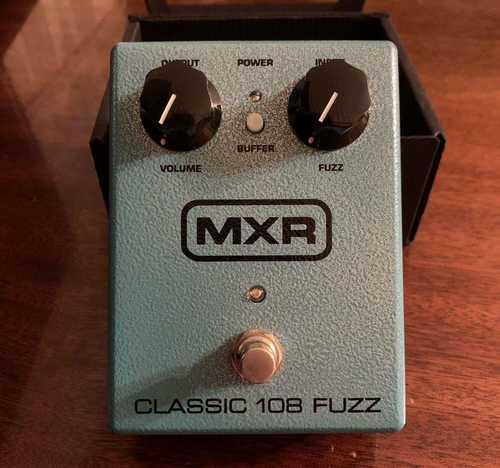 Гитарная педаль MXR Clаssiс 108 Fuzz М173