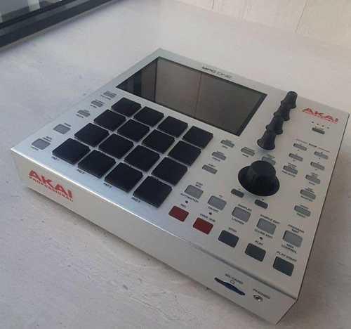 Akai mpc one