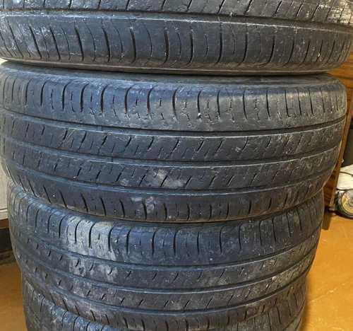 Kumho 722 205/65 R16