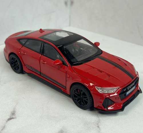 Модель машины 1:32 Audi RS7 Красная с черной полос